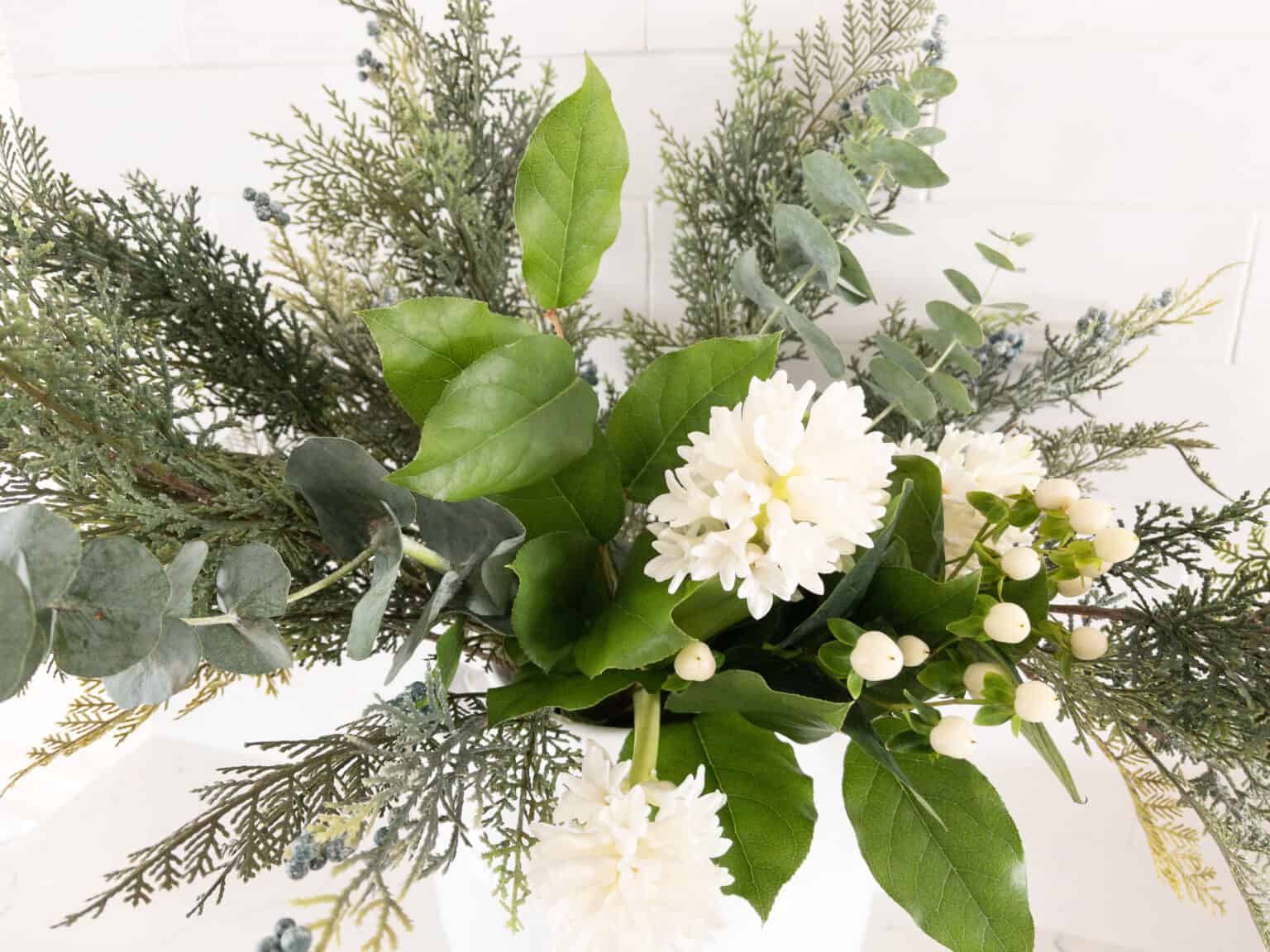 How To Create A Winter Floral Arrangement | Hope And Hedges
