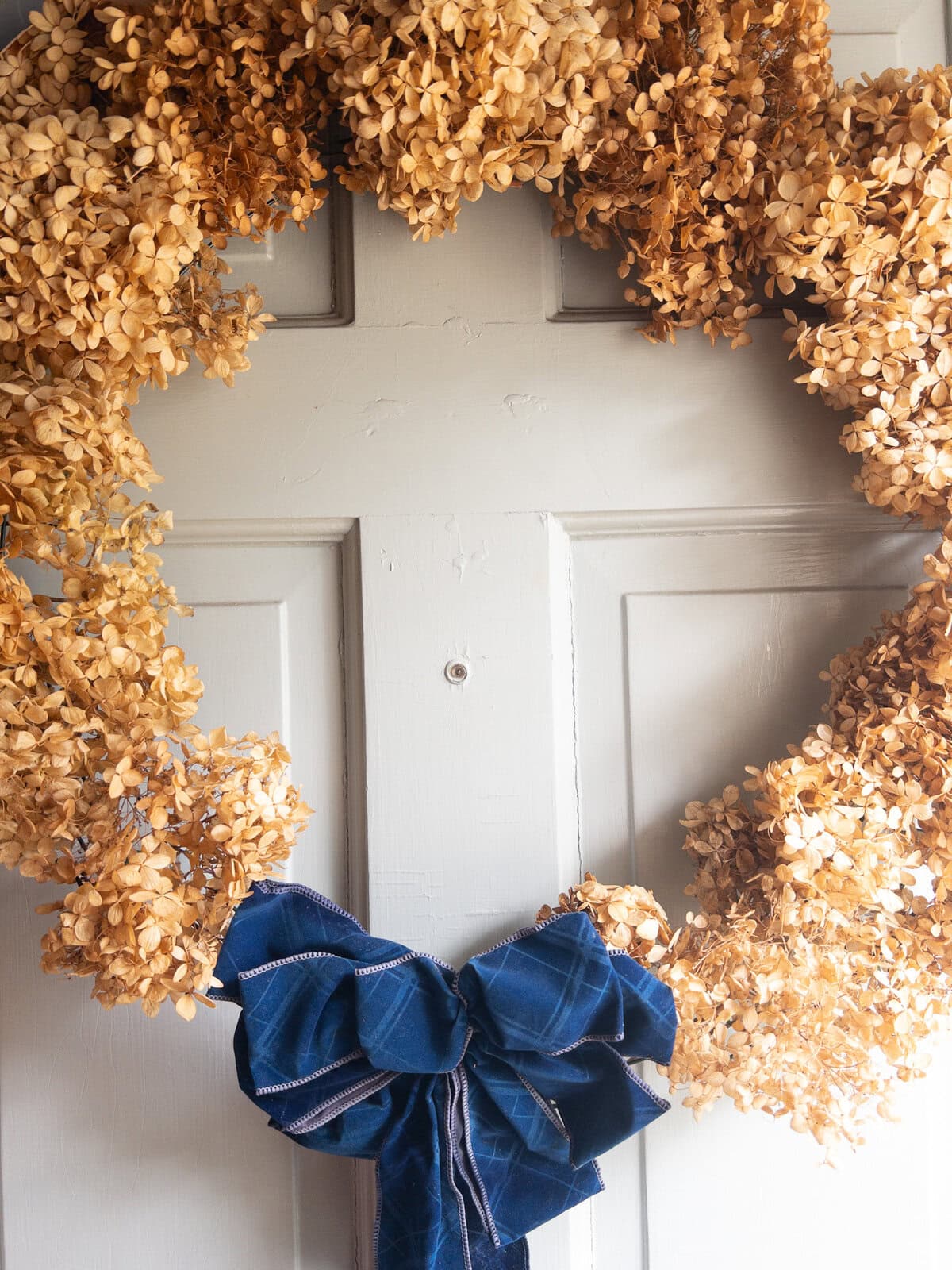 How To Make A Dried Hydrangea Wreath (An Easy DIY) | Hope And Hedges